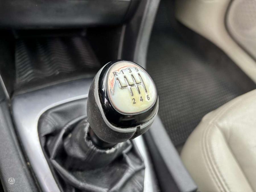 Melns Saab 9-3 2009 Rīga, ar dzinēja tilpumu 1.91 L un nobraukumu 340 tūkst. km par 1950 €, foto 14 vietnē AUTOMOTO.COM.LV