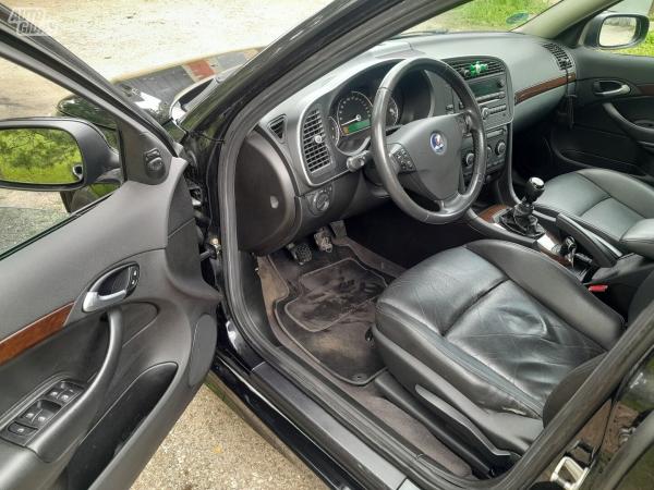Black Saab 9-3 2009 in Marijampole, with an engine capacity of 1.90 L and mileage of 346 thousand km for 1150 €, photo 9 on AUTOMOTO.COM.LV