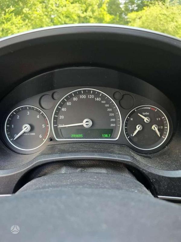 Melns Saab 9-3 2009 Viļņa, ar dzinēja tilpumu 1.91 L un nobraukumu 295 tūkst. km par 4500 €, foto 10 vietnē AUTOMOTO.COM.LV