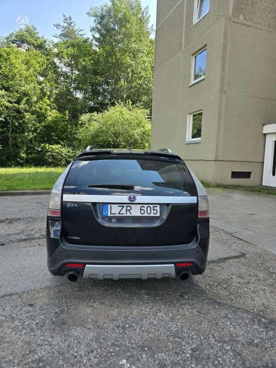 Black Saab 9-3 2009 in Vilnius, with an engine capacity of 1.91 L and mileage of 295 thousand km for 4500 €, photo 10 on AUTOMOTO.COM.LV