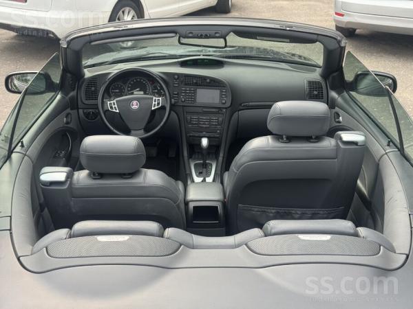 Zils Saab 9-3 2004 Rīga, ar dzinēja tilpumu 2.00 L un nobraukumu 204 tūkst. km par 3450 €, foto 3 vietnē AUTOMOTO.COM.LV