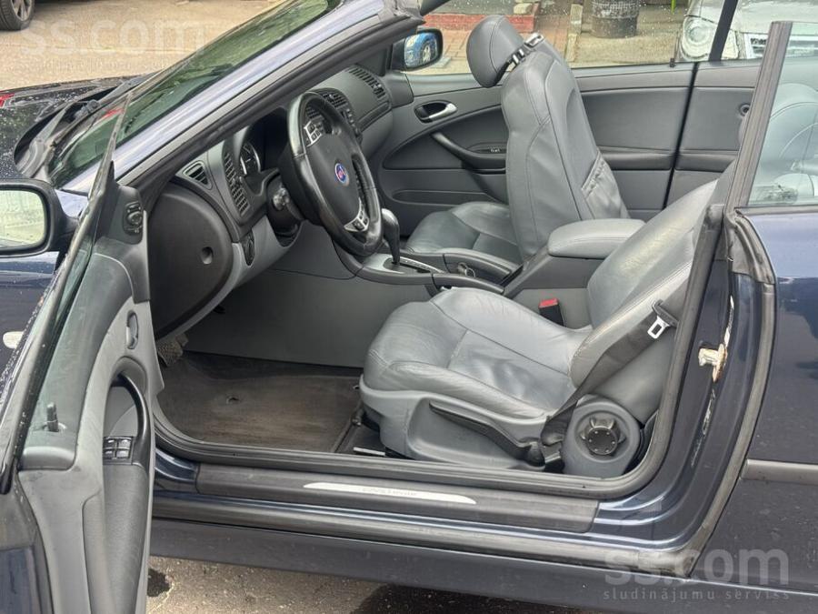 Blue Saab 9-3 2004 in Riga, with an engine capacity of 2.00 L and mileage of 204 thousand km for 3450 €, photo 5 on AUTOMOTO.COM.LV