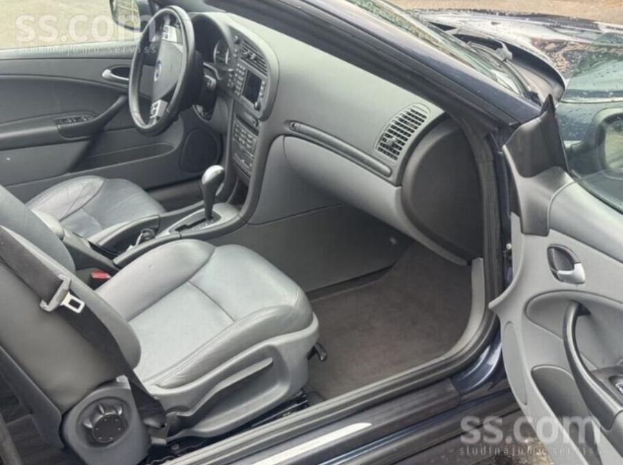 Blue Saab 9-3 2004 in Riga, with an engine capacity of 2.00 L and mileage of 208 thousand km for 3350 €, photo 8 on AUTOMOTO.COM.LV