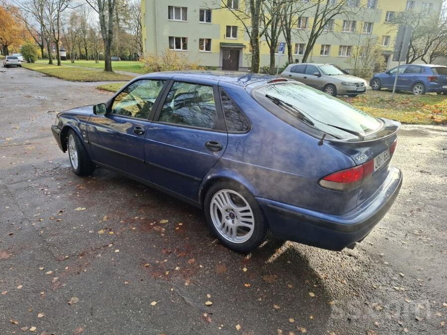 Blue Saab 9-3 1999 in Cesis, with an engine capacity of 2.00 L and mileage of 387 thousand km for 1500 €, photo 4 on AUTOMOTO.COM.LV