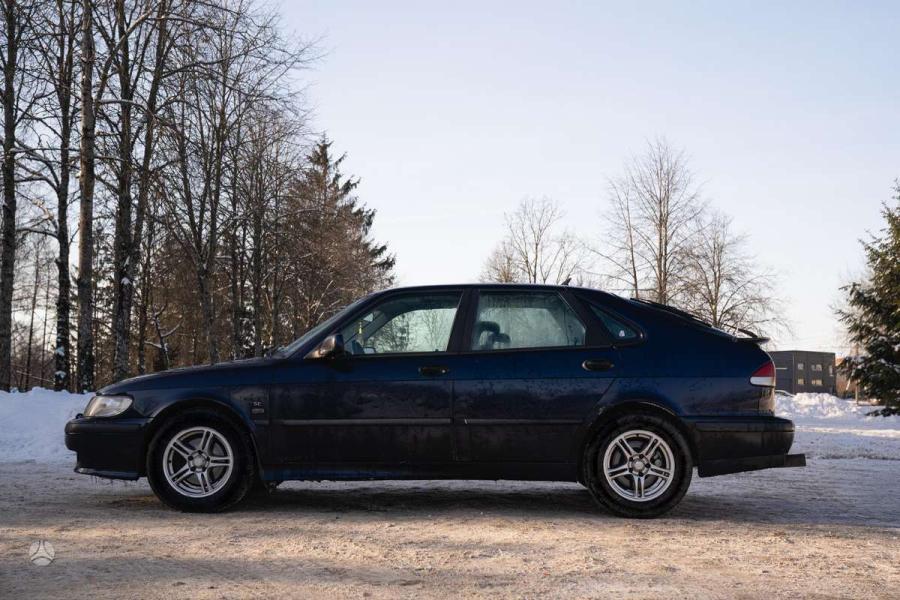 Blue Saab 9-3 2002 in Vilnius, with an engine capacity of 1.99 L and mileage of 354 thousand km for 900 €, photo 4 on AUTOMOTO.COM.LV