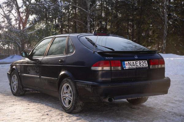 Blue Saab 9-3 2002 in Vilnius, with an engine capacity of 1.99 L and mileage of 354 thousand km for 900 €, photo 5 on AUTOMOTO.COM.LV