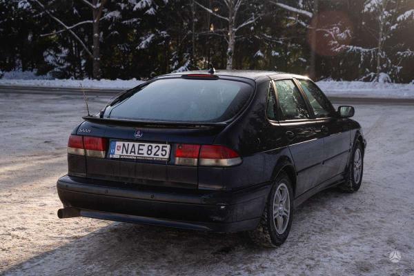 Blue Saab 9-3 2002 in Vilnius, with an engine capacity of 1.99 L and mileage of 354 thousand km for 900 €, photo 6 on AUTOMOTO.COM.LV