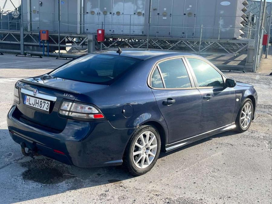 Синий Сааб 9-3 2009 в Вильнюс, объемом двигателя 1.91 л и пробегом 380 тыс. км за 2000 €, фото 5 на AUTOMOTO.COM.LV