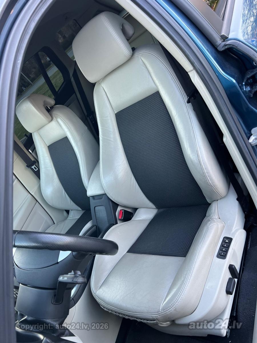 Zils Saab 9-3 2005 Narva, ar dzinēja tilpumu 1.90 L un nobraukumu 266 tūkst. km par 1999 €, foto 31 vietnē AUTOMOTO.COM.LV