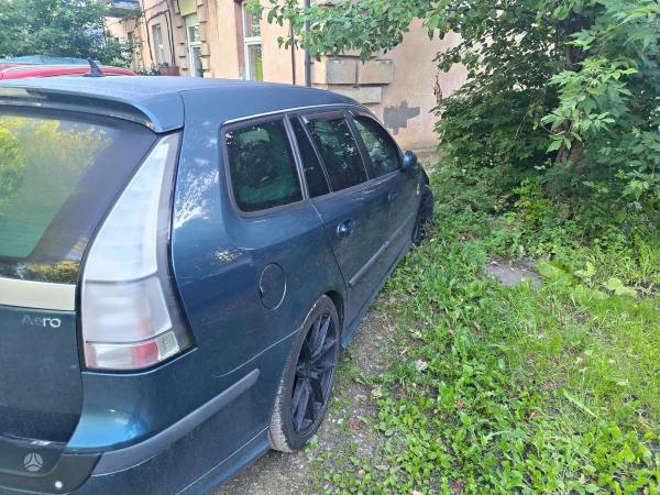 Zils Saab 9-3 2006 Viļņa, ar dzinēja tilpumu 2.79 L un nobraukumu 230 tūkst. km par 4600 €, foto 4 vietnē AUTOMOTO.COM.LV