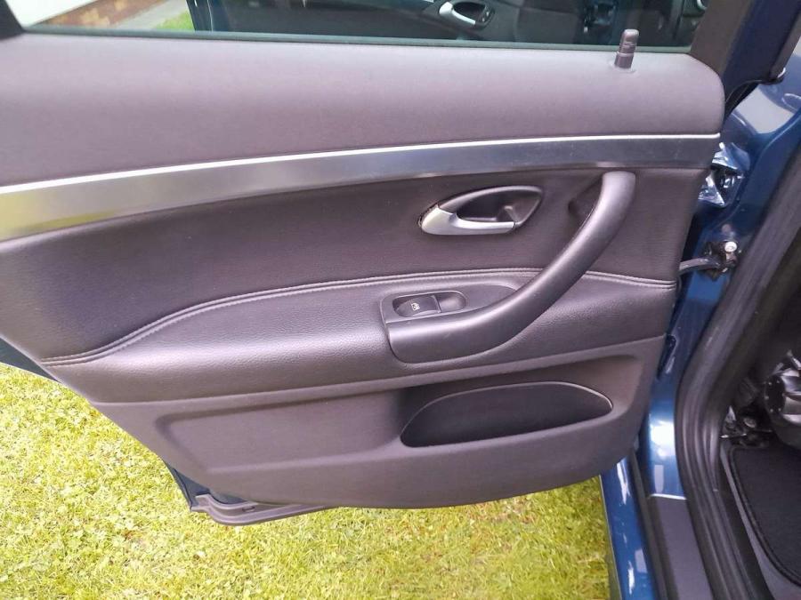 Blue Saab 9-3 2007 in Vilnius, with an engine capacity of 2.00 L and mileage of 182 thousand km for 5000 €, photo 21 on AUTOMOTO.COM.LV