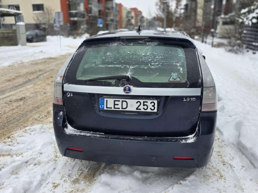 Zils Saab 9-3 2008 Viļņa, ar dzinēja tilpumu 1.91 L un nobraukumu 267 tūkst. km par 1700 €, foto 5 vietnē AUTOMOTO.COM.LV