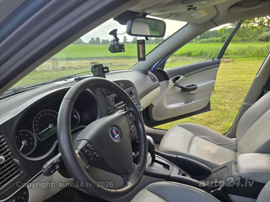 Blue Saab 9-3 2008 in Riga, with an engine capacity of 2.00 L and mileage of 215 thousand km for 5500 €, photo 3 on AUTOMOTO.COM.LV