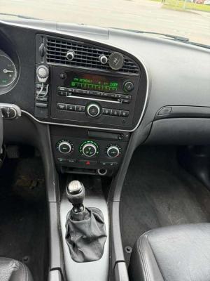 Zils Saab 9-3 2008 Viļņa, ar dzinēja tilpumu 1.91 L un nobraukumu 400 tūkst. km par 699 €, foto 11 vietnē AUTOMOTO.COM.LV