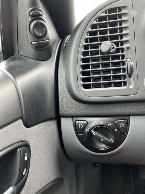 Brūns Saab 9-3 2005 Klaipėda, ar dzinēja tilpumu 2.00 L un nobraukumu 200 tūkst. km par 3550 €, foto 8 vietnē AUTOMOTO.COM.LV