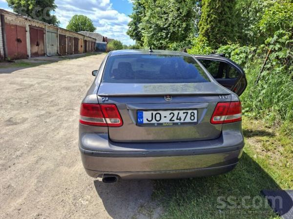 Brūns Saab 9-3 2005 Jēkabpils, ar dzinēja tilpumu 1.90 L un nobraukumu 284 tūkst. km par 1650 €, foto 1 vietnē AUTOMOTO.COM.LV