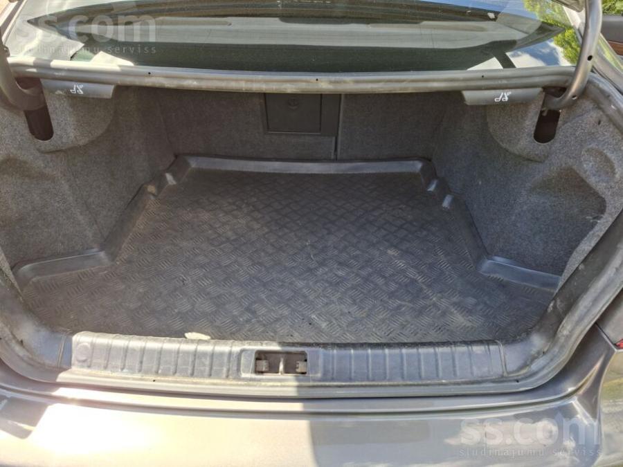 Brūns Saab 9-3 2005 Jēkabpils, ar dzinēja tilpumu 1.90 L un nobraukumu 284 tūkst. km par 1650 €, foto 8 vietnē AUTOMOTO.COM.LV