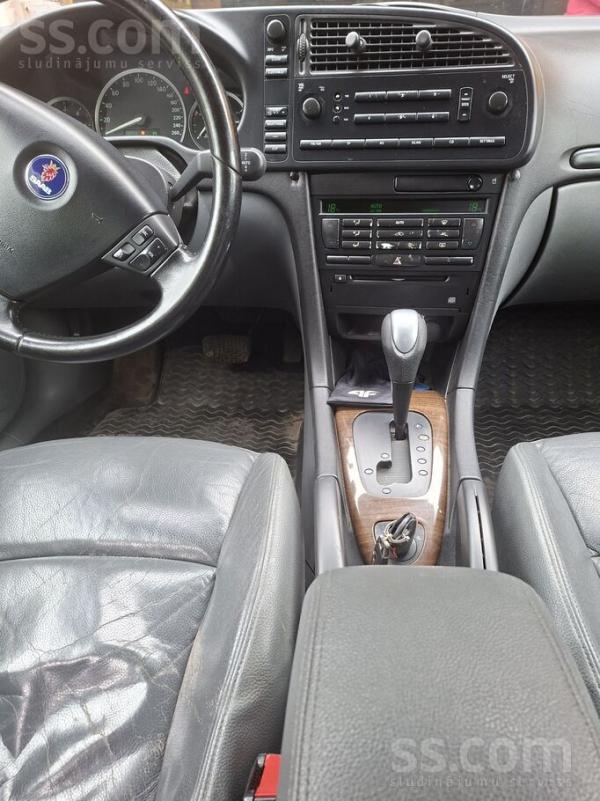 Brūns Saab 9-3 2005 Jēkabpils, ar dzinēja tilpumu 1.90 L un nobraukumu 284 tūkst. km par 1650 €, foto 10 vietnē AUTOMOTO.COM.LV