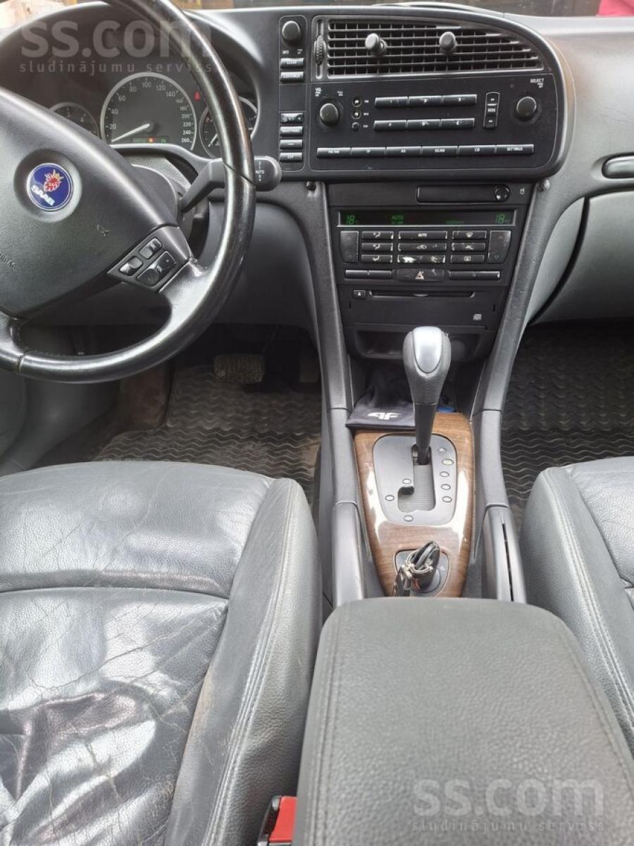 Brūns Saab 9-3 2005 Jēkabpils, ar dzinēja tilpumu 1.90 L un nobraukumu 284 tūkst. km par 1650 €, foto 11 vietnē AUTOMOTO.COM.LV