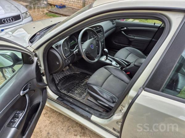 Brown Saab 9-3 2008 in Valmiera, with an engine capacity of 1.90 L and mileage of 393 thousand km for 700 €, photo 4 on AUTOMOTO.COM.LV