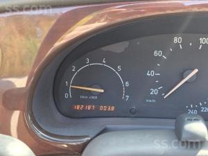 Green Saab 9-3 1999 in Riga, with an engine capacity of 2.00 L and mileage of 182 thousand km for 3490 €, photo 10 on AUTOMOTO.COM.LV