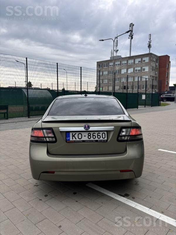 Green Saab 9-3 2009 in Riga, with an engine capacity of 2.00 L and mileage of 197 thousand km for 4990 €, photo 3 on AUTOMOTO.COM.LV