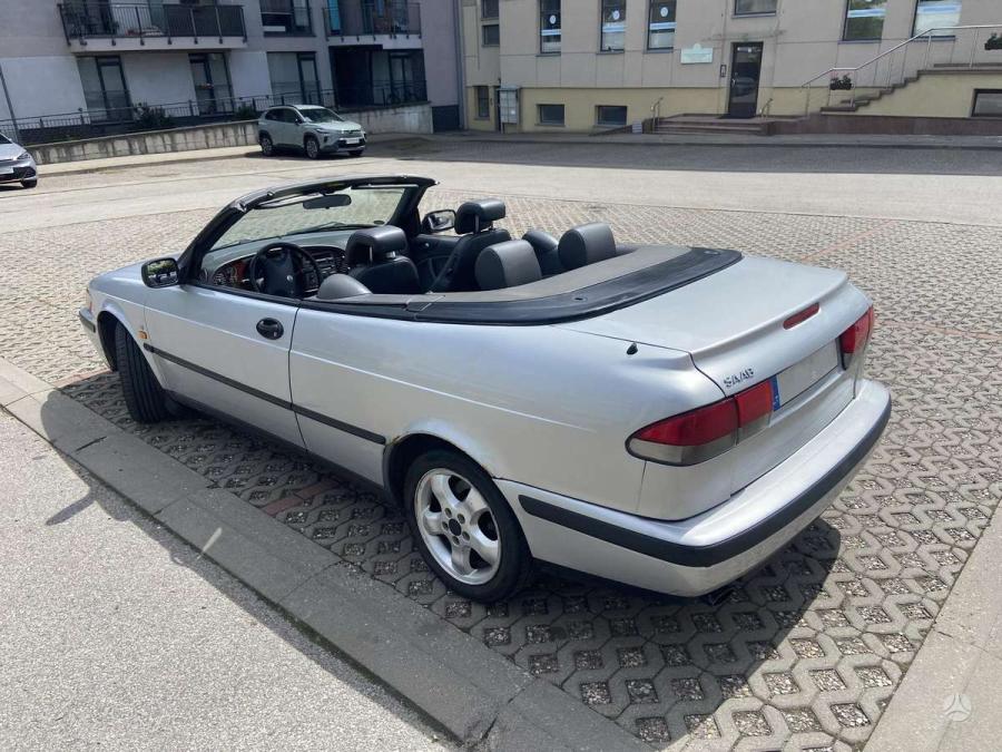 Pelēks Saab 9-3 1999 Viļņa, ar dzinēja tilpumu 1.99 L un nobraukumu 148 tūkst. km par 2500 €, foto 5 vietnē AUTOMOTO.COM.LV