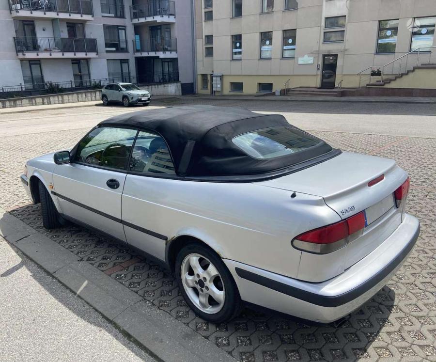 Pelēks Saab 9-3 1999 Viļņa, ar dzinēja tilpumu 1.99 L un nobraukumu 148 tūkst. km par 2500 €, foto 9 vietnē AUTOMOTO.COM.LV