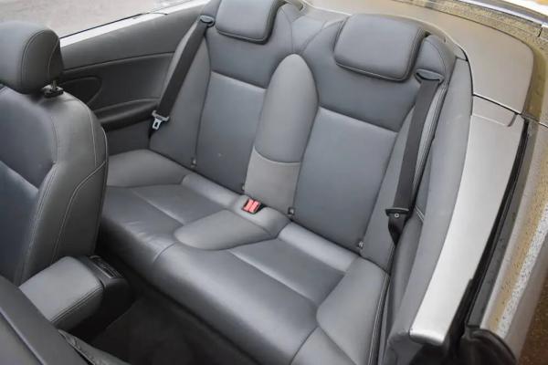 Grey Saab 9-3 2005 in Talsi, with an engine capacity of 2.00 L and mileage of 330 thousand km for 5900 €, photo 9 on AUTOMOTO.COM.LV