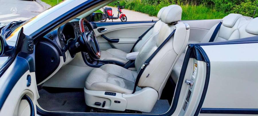 Grey Saab 9-3 2005 in Vilnius, with an engine capacity of 2.00 L and mileage of 159 thousand km for 5500 €, photo 14 on AUTOMOTO.COM.LV