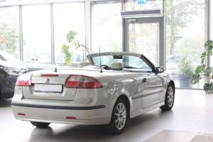 Pelēks Saab 9-3 2005 Viļņa, ar dzinēja tilpumu 2.00 L un nobraukumu 99 tūkst. km par 6500 €, foto 13 vietnē AUTOMOTO.COM.LV