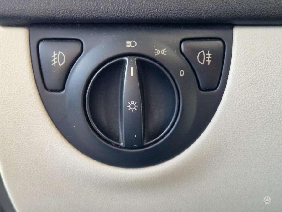 Pelēks Saab 9-3 2005 Viļņa, ar dzinēja tilpumu 2.00 L un nobraukumu 99 tūkst. km par 6500 €, foto 27 vietnē AUTOMOTO.COM.LV