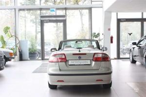 Pelēks Saab 9-3 2005 Viļņa, ar dzinēja tilpumu 2.00 L un nobraukumu 99 tūkst. km par 6500 €, foto 32 vietnē AUTOMOTO.COM.LV