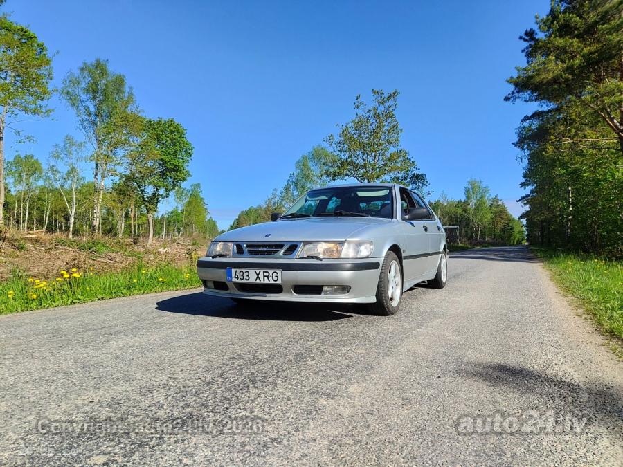 Pelēks Saab 9-3 2001 Kuresāre, ar dzinēja tilpumu 2.00 L un nobraukumu 262 tūkst. km par 2350 €, foto 4 vietnē AUTOMOTO.COM.LV