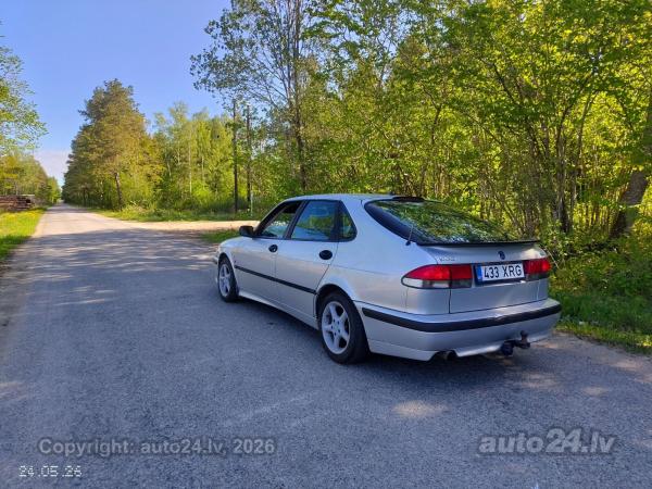 Pelēks Saab 9-3 2001 Kuresāre, ar dzinēja tilpumu 2.00 L un nobraukumu 262 tūkst. km par 2350 €, foto 4 vietnē AUTOMOTO.COM.LV