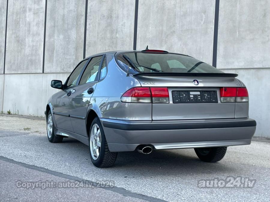 Grey Saab 9-3 2002 in Tartu, with an engine capacity of 2.00 L and mileage of 129 thousand km for 6300 €, photo 9 on AUTOMOTO.COM.LV