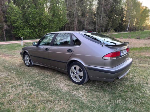 Сааб 9-3 2002 в Тарту на AUTOMOTO.COM.LV Серый Сааб 9-3 2002 в Тарту, объемом двигателя 2.20 л и пробегом 330 тыс. км за 2200 €, фото 4 на AUTOMOTO.COM.LV