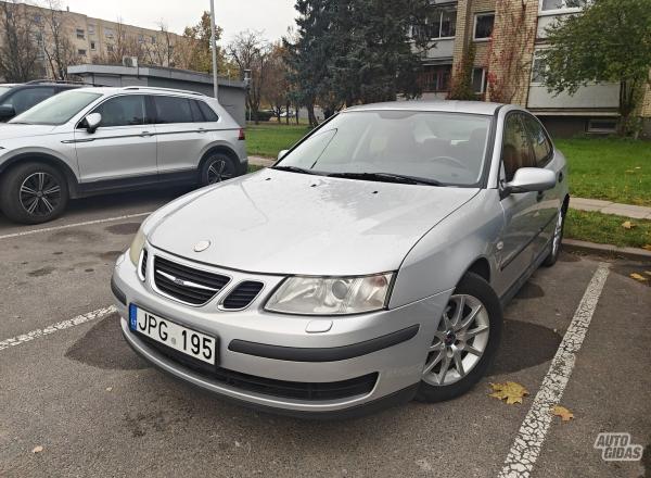 Saab 9-3 2002 Viļņa vietnē Pelēks Saab 9-3 2002 Viļņa, ar dzinēja tilpumu 2.00 L un nobraukumu 289 tūkst. km par 950 €, foto 1 vietnē AUTOMOTO.COM.LV