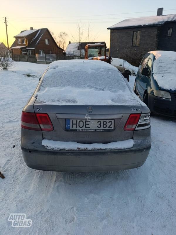 Pelēks Saab 9-3 2003 Panevēža, ar dzinēja tilpumu 2.20 L un nobraukumu 300 tūkst. km par 400 €, foto 1 vietnē AUTOMOTO.COM.LV