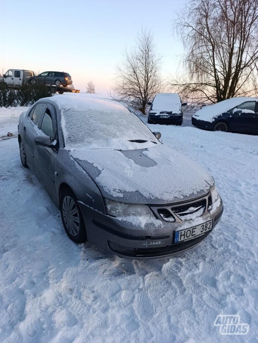 Pelēks Saab 9-3 2003 Panevēža, ar dzinēja tilpumu 2.20 L un nobraukumu 300 tūkst. km par 400 €, foto 4 vietnē AUTOMOTO.COM.LV
