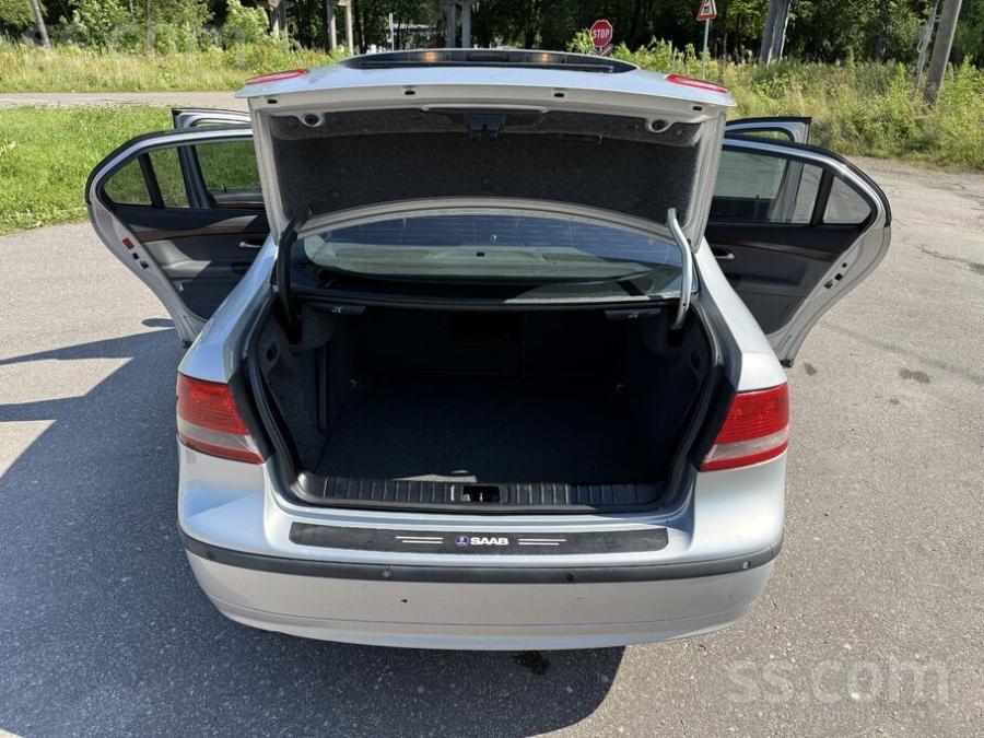 Pelēks Saab 9-3 2003 Rīga, ar dzinēja tilpumu 2.00 L un nobraukumu 180 tūkst. km par 1700 €, foto 7 vietnē AUTOMOTO.COM.LV