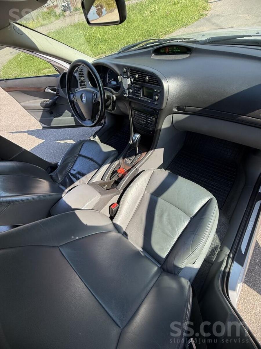 Pelēks Saab 9-3 2003 Rīga, ar dzinēja tilpumu 2.00 L un nobraukumu 180 tūkst. km par 1700 €, foto 12 vietnē AUTOMOTO.COM.LV