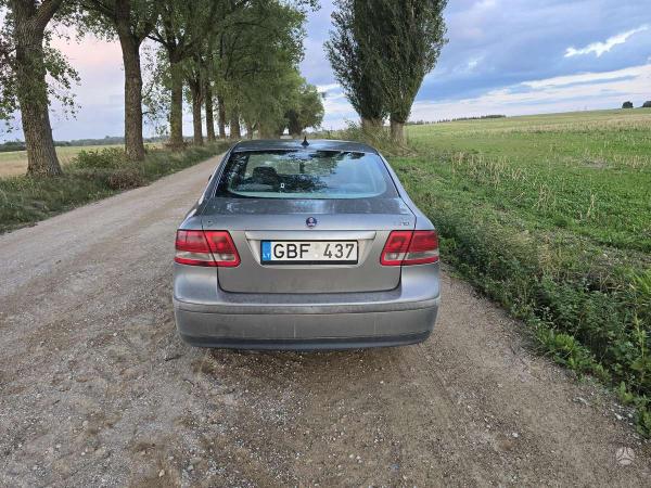 Saab 9-3 2003 Ukmergė vietnē Pelēks Saab 9-3 2003 Ukmergė, ar dzinēja tilpumu 2.17 L un nobraukumu 433 tūkst. km par 1350 €, foto 5 vietnē AUTOMOTO.COM.LV