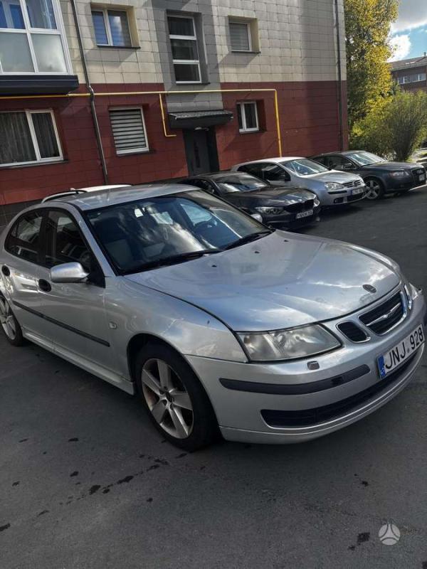 Сааб 9-3 2003 в Шяуляй на AUTOMOTO.COM.LV Серый Сааб 9-3 2003 в Шяуляй, объемом двигателя 2.18 л и пробегом 320 тыс. км за 900 €, фото 5 на AUTOMOTO.COM.LV