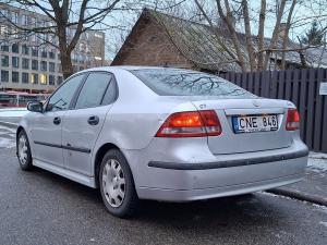 Pelēks Saab 9-3 2004 Viļņa, ar dzinēja tilpumu 2.20 L un nobraukumu 186 tūkst. km par 400 €, foto 4 vietnē AUTOMOTO.COM.LV