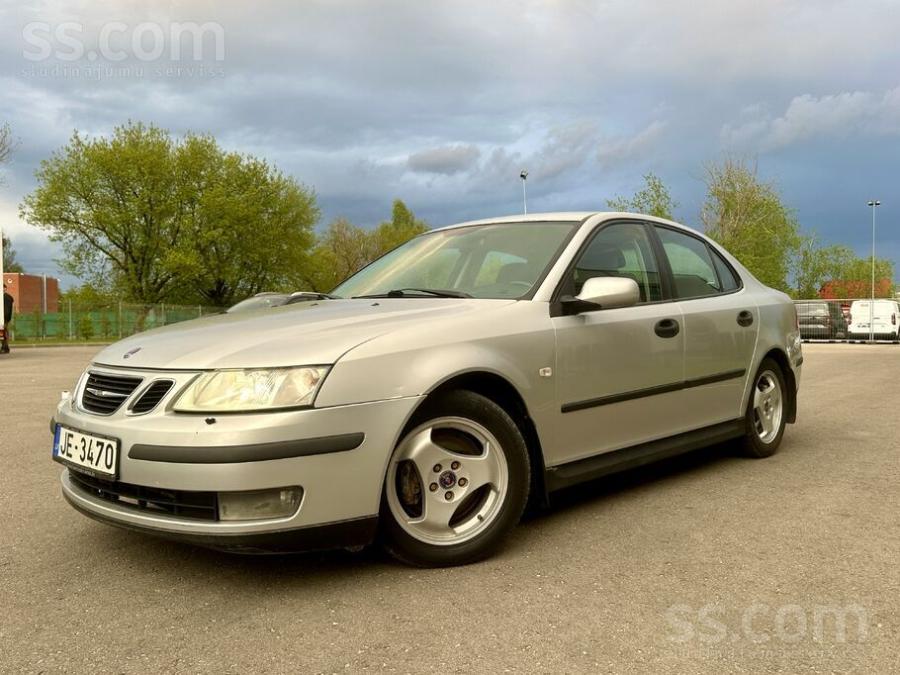 Grey Saab 9-3 2004 in Riga, with an engine capacity of 2.20 L and mileage of 387 thousand km for 1300 €, photo 1 on AUTOMOTO.COM.LV