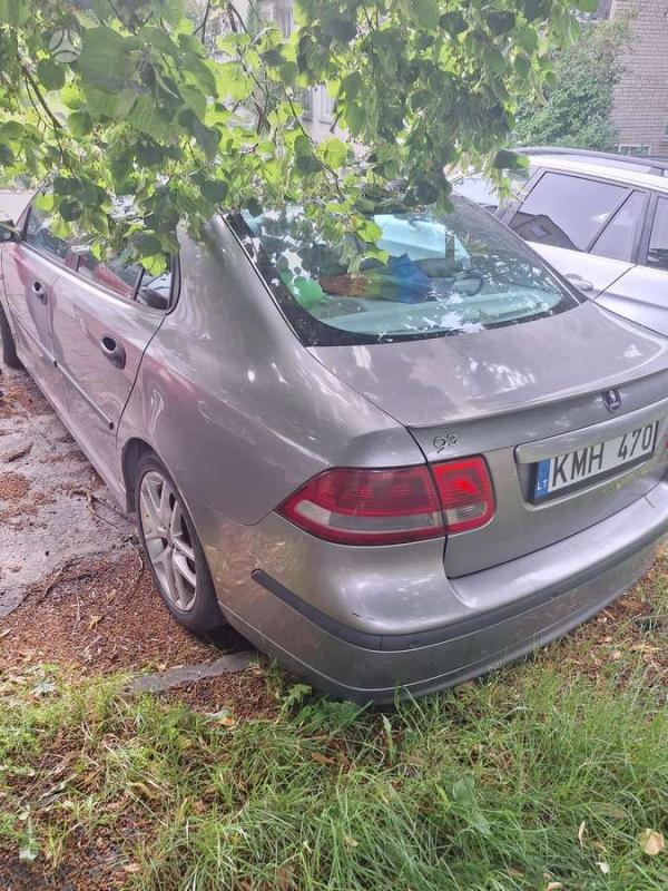 Grey Saab 9-3 2004 in Vilnius, with an engine capacity of 1.91 L and mileage of 3 thousand km for 1200 €, photo 2 on AUTOMOTO.COM.LV