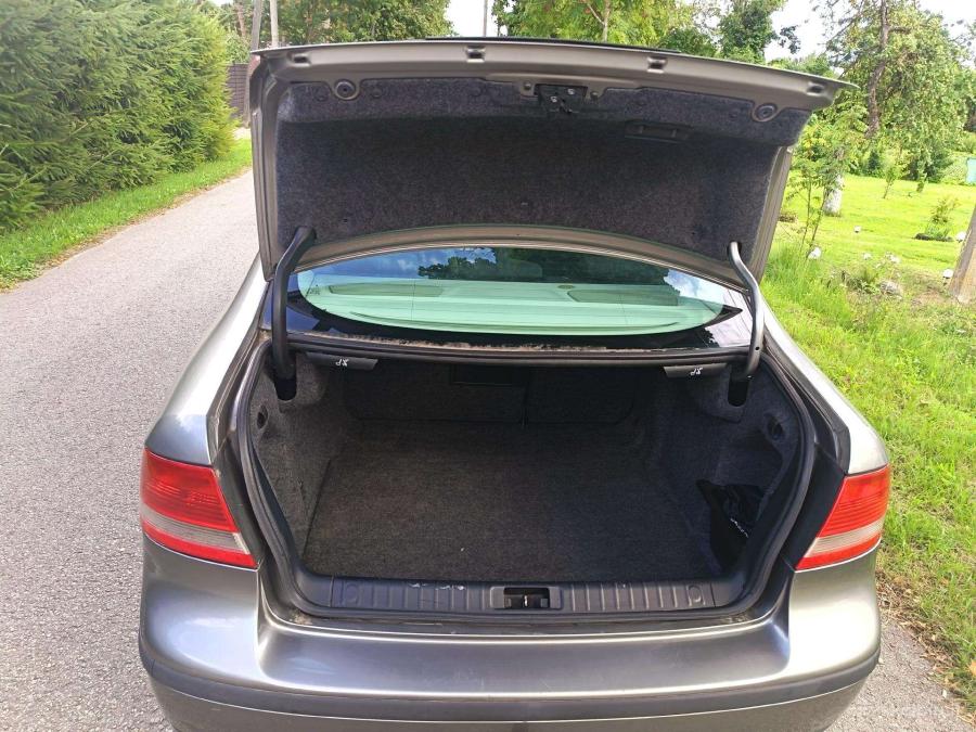 Pelēks Saab 9-3 2004 Viļņa, ar dzinēja tilpumu 0.00 L un nobraukumu 245 tūkst. km par 900 €, foto 6 vietnē AUTOMOTO.COM.LV