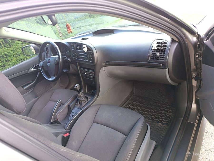 Pelēks Saab 9-3 2004 Viļņa, ar dzinēja tilpumu 0.00 L un nobraukumu 245 tūkst. km par 900 €, foto 11 vietnē AUTOMOTO.COM.LV
