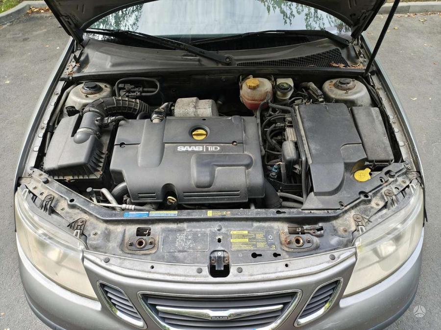 Grey Saab 9-3 2004 in Vilnius, with an engine capacity of 2.17 L and mileage of 297 thousand km for 1000 €, photo 3 on AUTOMOTO.COM.LV